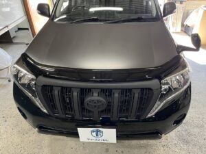 トヨタ ランドクルーザープラドのカーラッピングフィルム – 広島のカーコーティング専門店 ティーズフィルムの施工ブログ